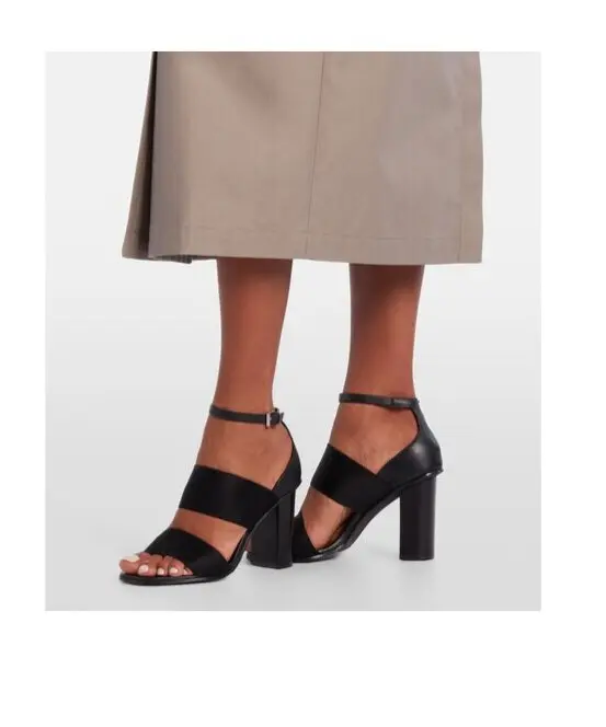 Max Mara Solid Color Sandals