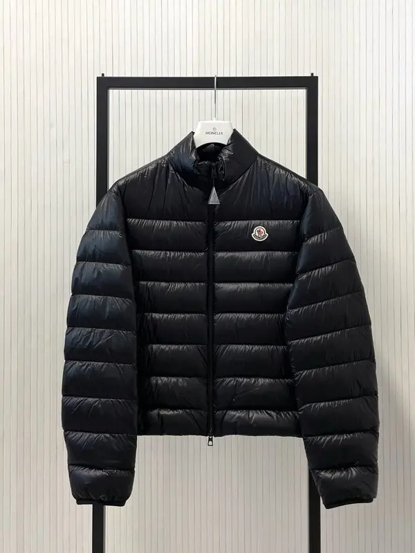 Moncler Sergesta Packable Short Down Jacket - Black