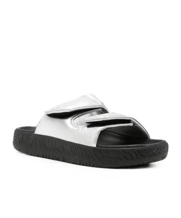 VEJA Round-toe Slippers
