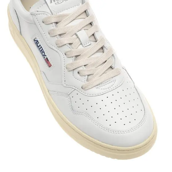 AUTRY Medalist Low Leather Snekars