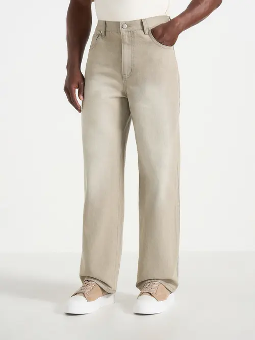 Manière De Voir Dn002 Relaxed Fit Denim Jeans - Beige