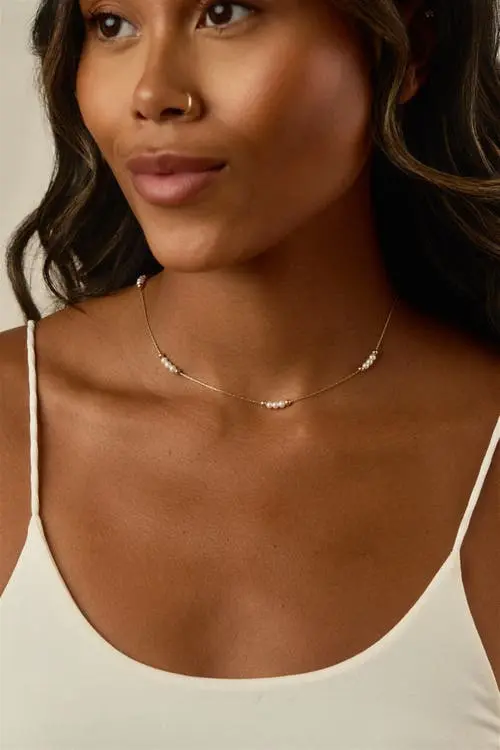 SET & STONES Jewellea Pearl Necklace