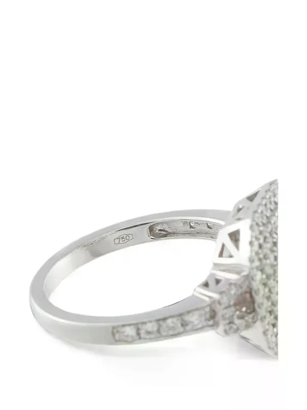 LB EXCLUSIVE Diamond Halo Ring