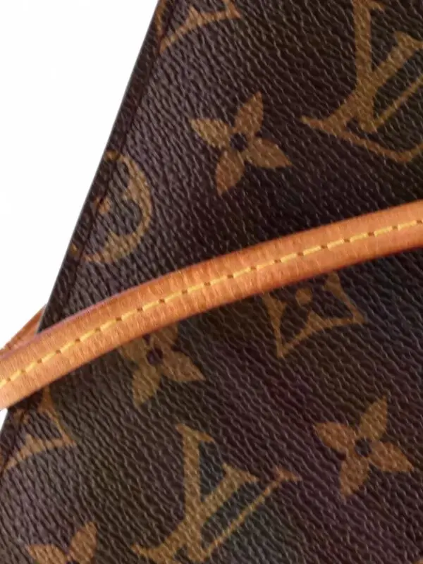 LOUIS VUITTON Neverfull Pochette Monogram Canvas Large Pouch