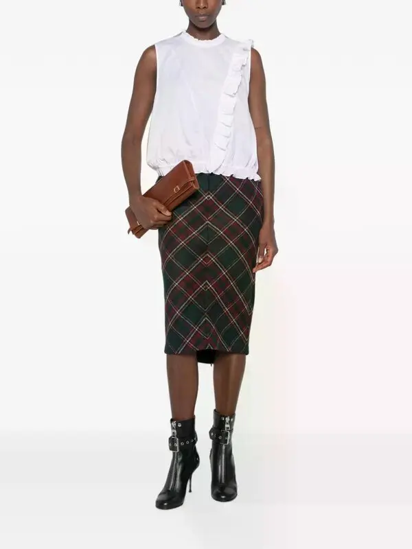 N°21 Ruffled Sleeveless Blouse