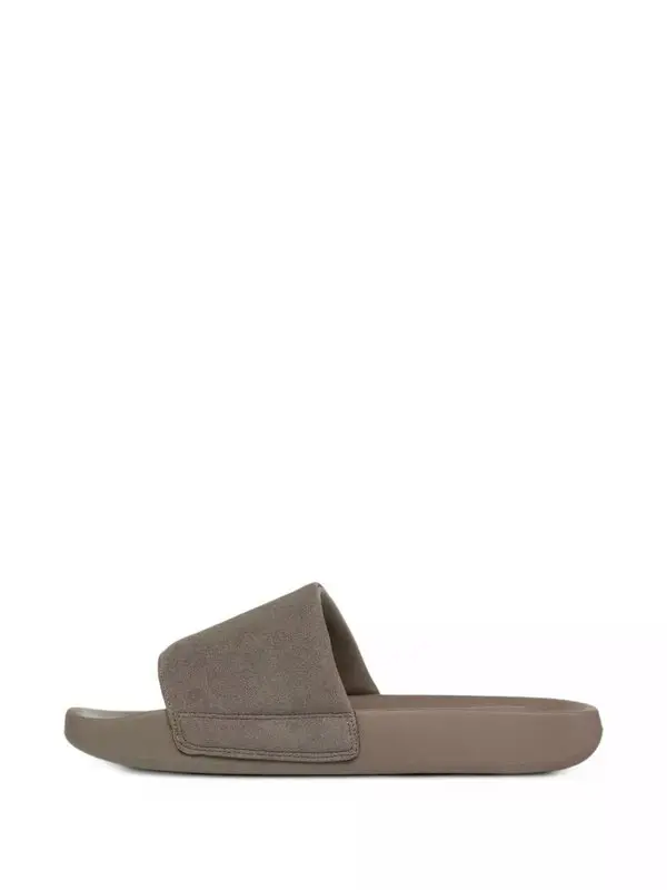 Mcm Ultrasuede Embossed Logo Slides