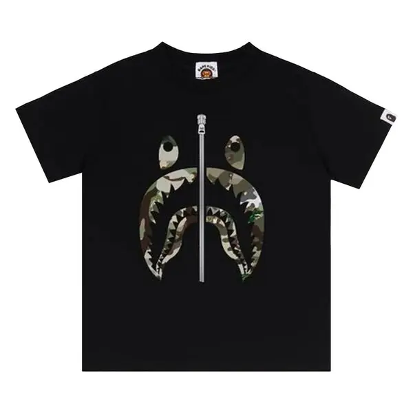 A BATHING APE Hybrid Camo Shark Tee /olive - Black