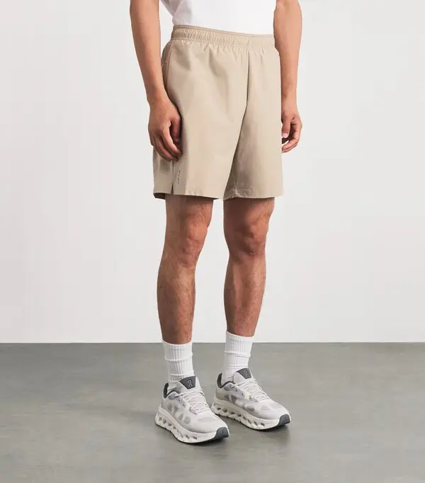 On 7" Core Shorts - Brown