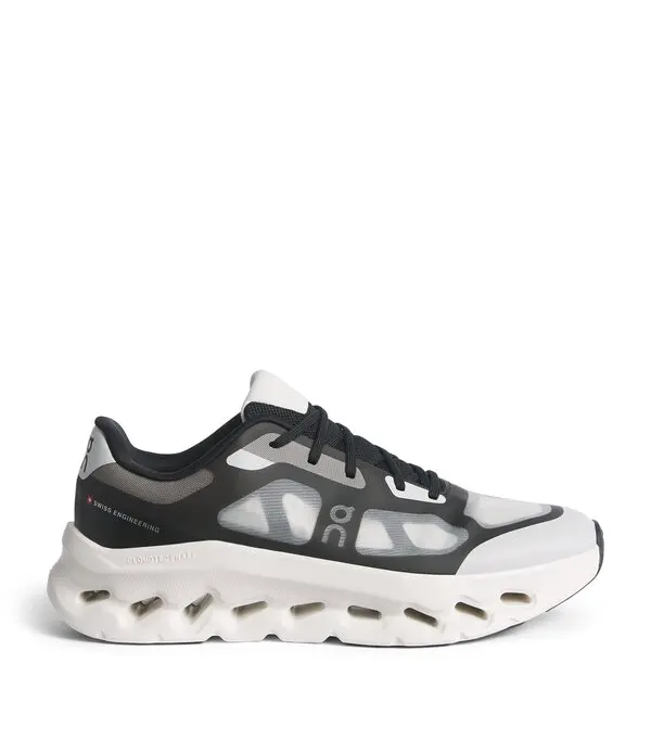 On Cloudtilt Remix Trainers