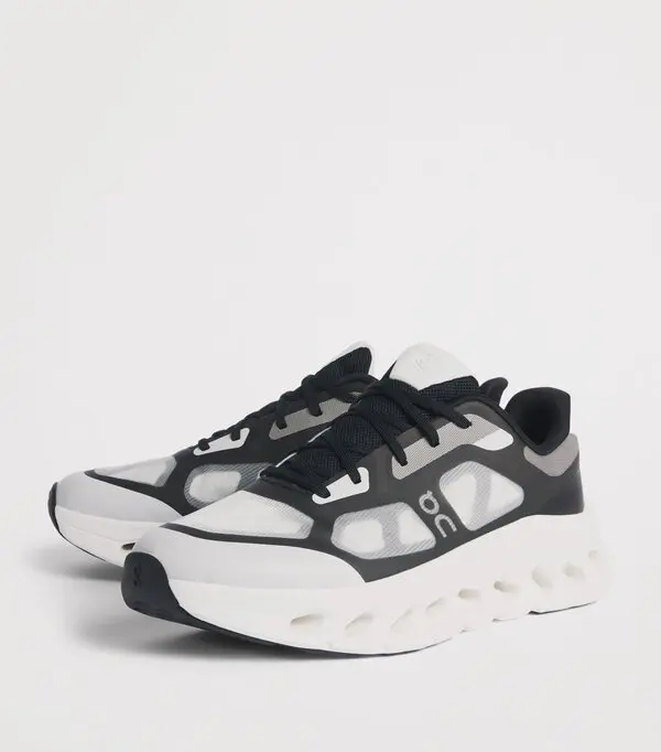 On Cloudtilt Remix Trainers