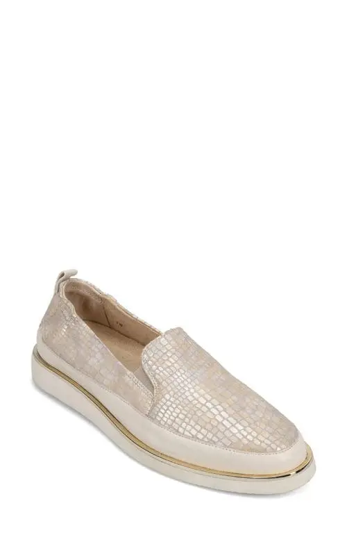Vaneli Quin Leather Loafer
