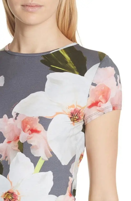 Ted Baker London Chatsworth Bloom Fitted Tee