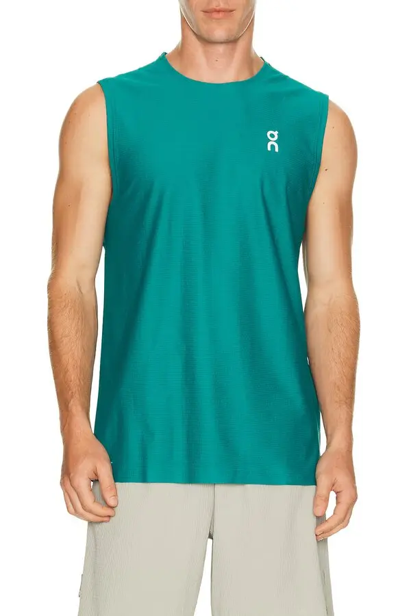 On Court Tank In Green - Neem