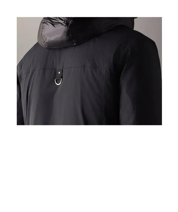 Moose Knuckles Long-sleeved Down Jacket