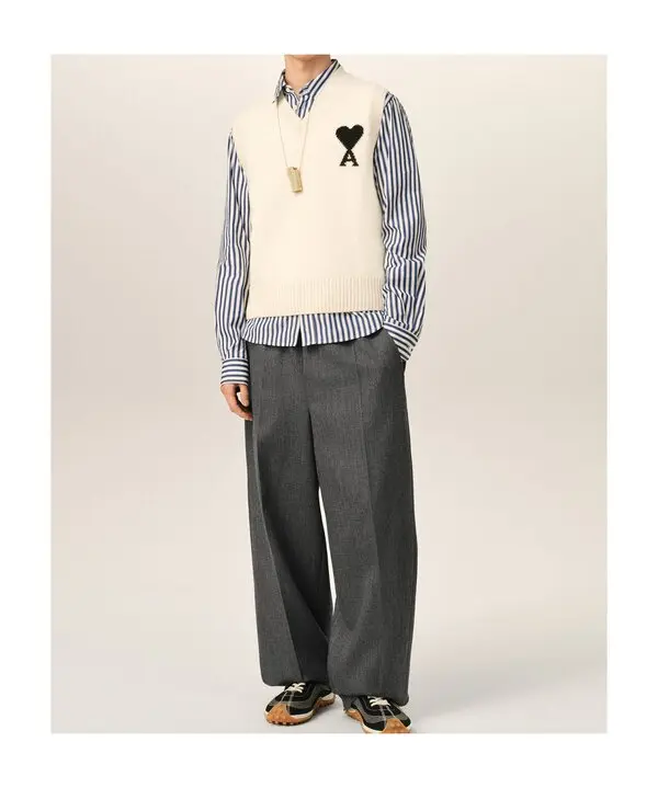 AMI Paris De Coeur V-neck Sweater Vest - Off-white/black