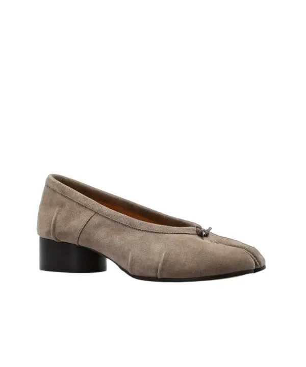MAISON MARGIELA Tabi Low-heeled Shoes