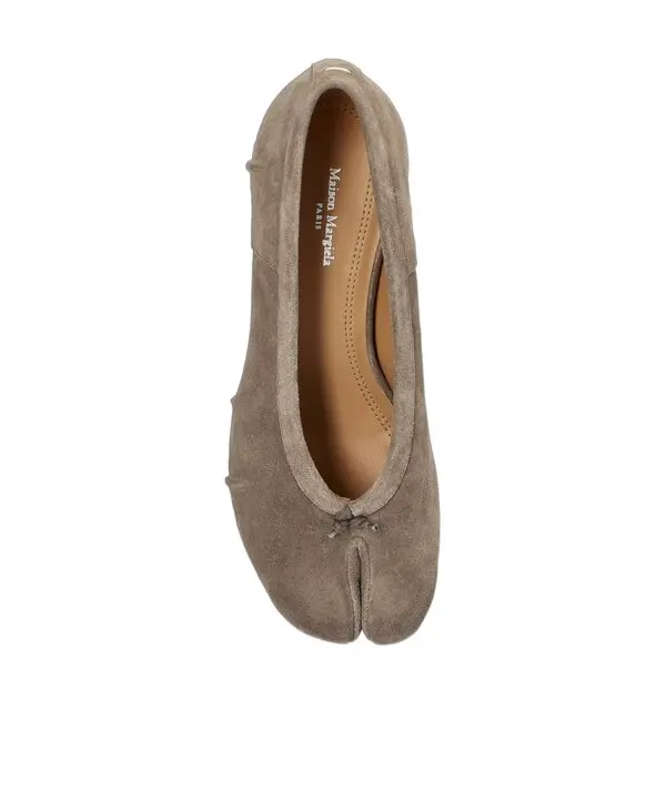 MAISON MARGIELA Tabi Low-heeled Shoes