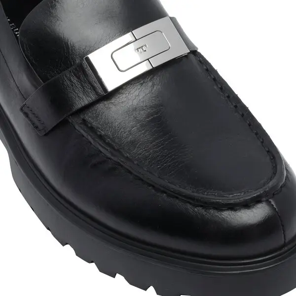 Tory Burch Round-toe Loafers