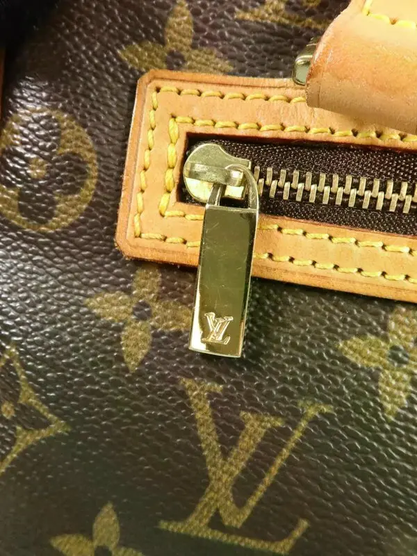 LOUIS VUITTON Cite Mm Monogram Shoulder Bag