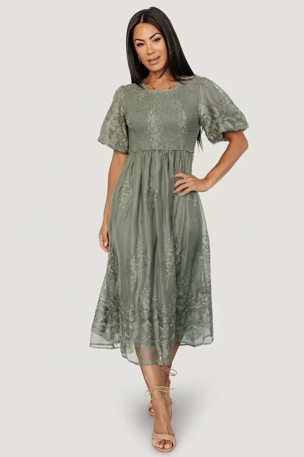 TEA N ROSE Corrine Embroidered Midi Dress
