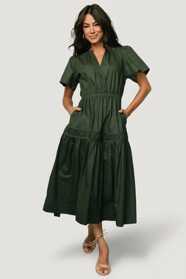 SUGAR LIPS Midi Dress With Notched V-neck And Elasticated Waist
