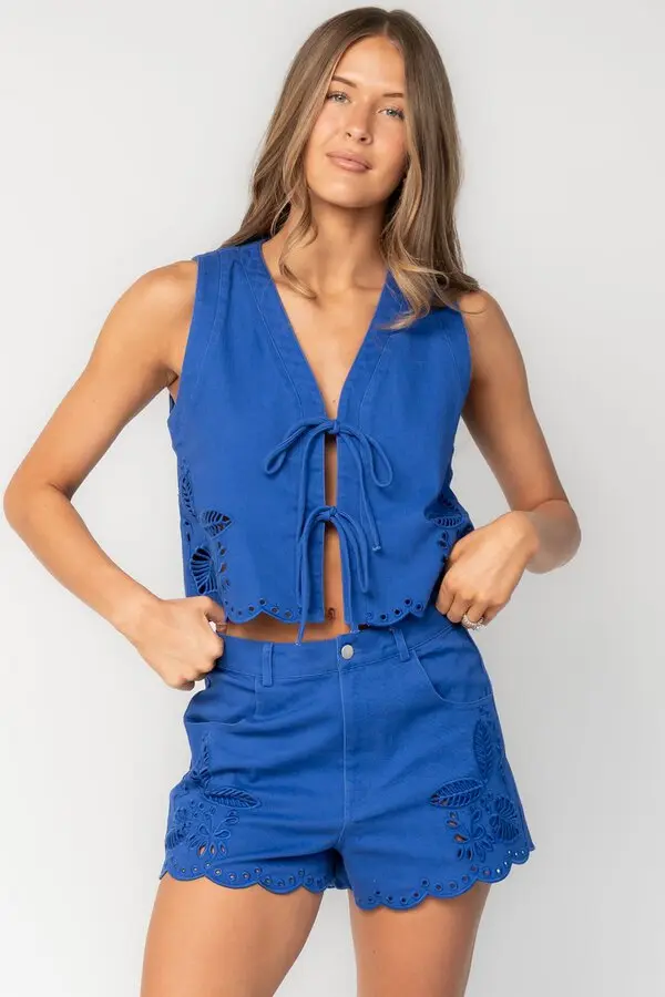BLUE BLUSH Jessa Embroidered Set