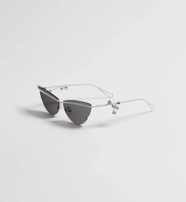 Dior Lily B1u