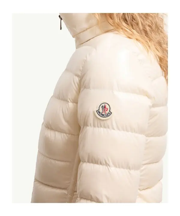 Moncler Badyeffe Hooded Short Down Jacket