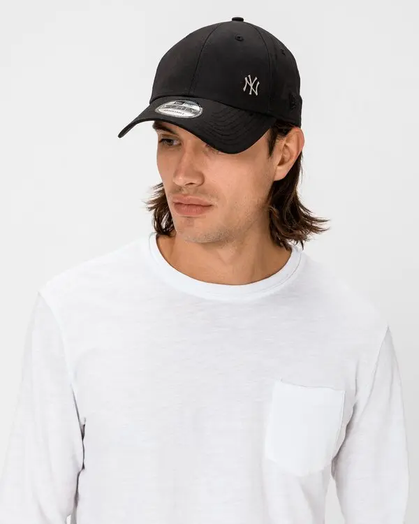New Era Logo Embroidered Baseball Hat