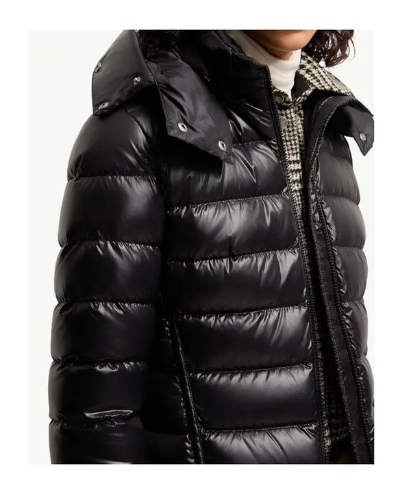 Moncler Badyeffe Hooded Short Down Jacket