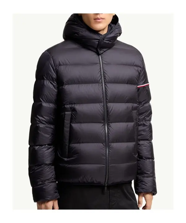 Moncler Ravenlock Hooded Short Down Jacket