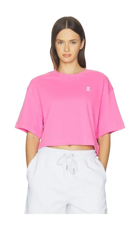 On Club Boxy T In Pink