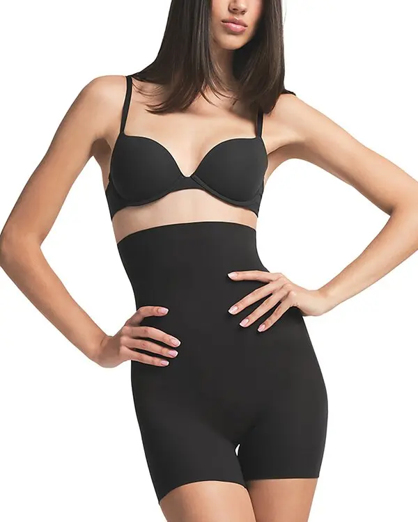 SKIMS High Waisted Mid Thigh Shorts - Onyx