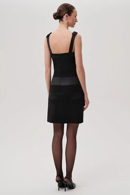 EXQUISE Ribbon Strap Mini Dress