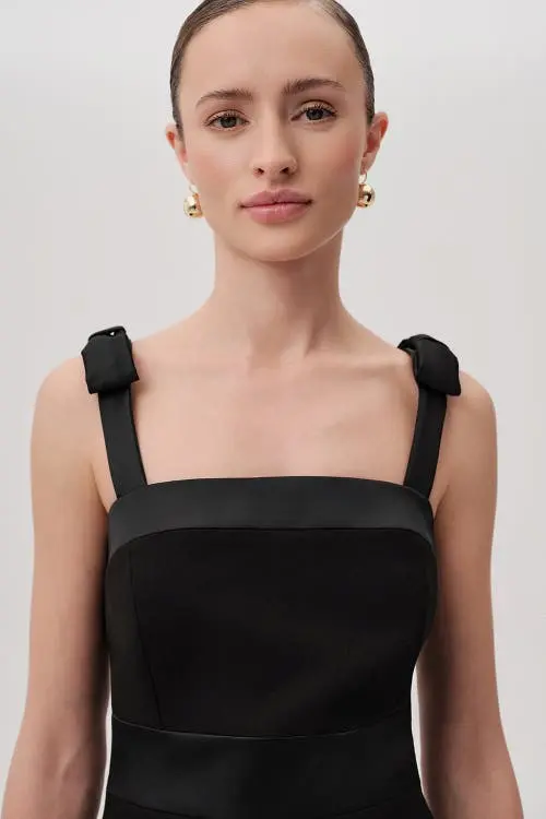 EXQUISE Ribbon Strap Mini Dress
