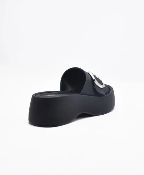KNEETOES Bexley Platform Slip-ons With Buckle Detail - Black
