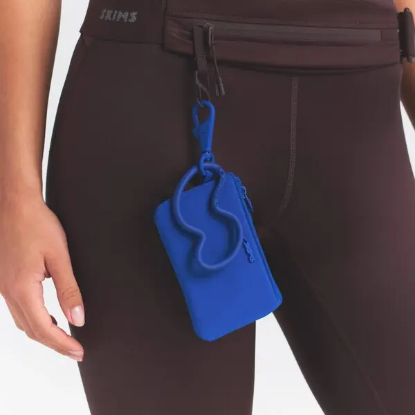 SKIMS Clippable Pouch | Blue | Nike Accessories