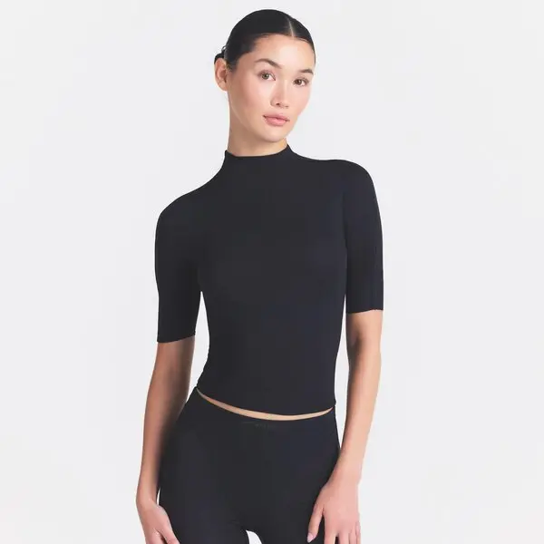 SKIMS Mock Neck Short Sleeve T-shirt - Obsidian