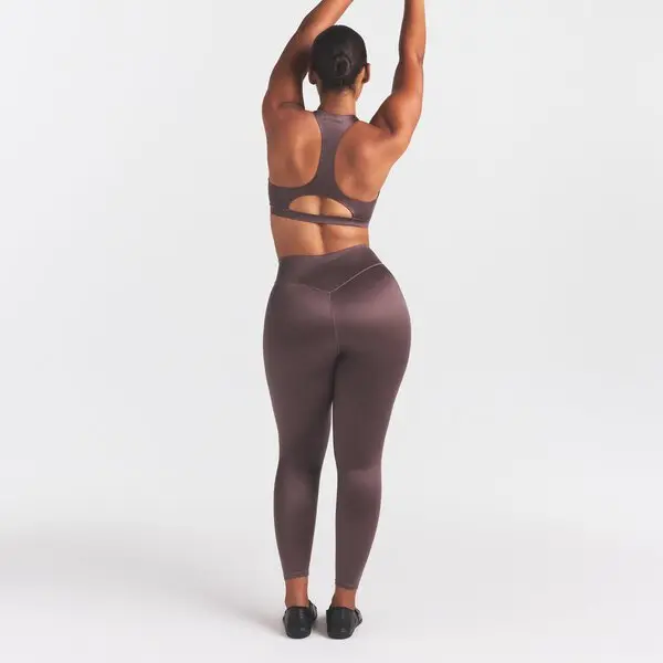 SKIMS Bonded Waist 26" Legging | | Nike Satin Shine