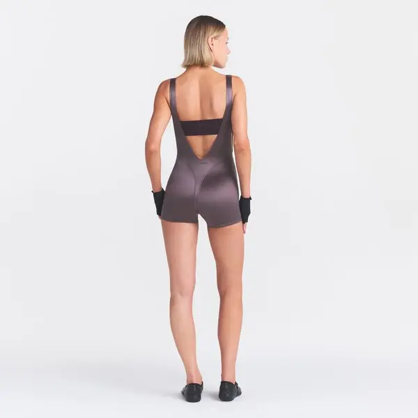 SKIMS Suspender 2.5" Onesie | Deep Neutral | | Nike Satin Shine