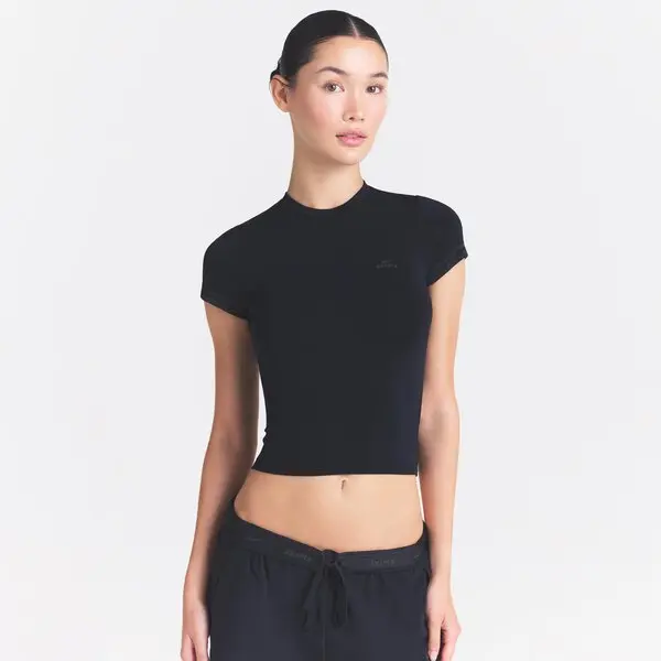 SKIMS Cropped T Shirt | Black | | Nike Stretch Knit