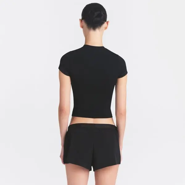 SKIMS Cropped T Shirt | Black | | Nike Stretch Knit