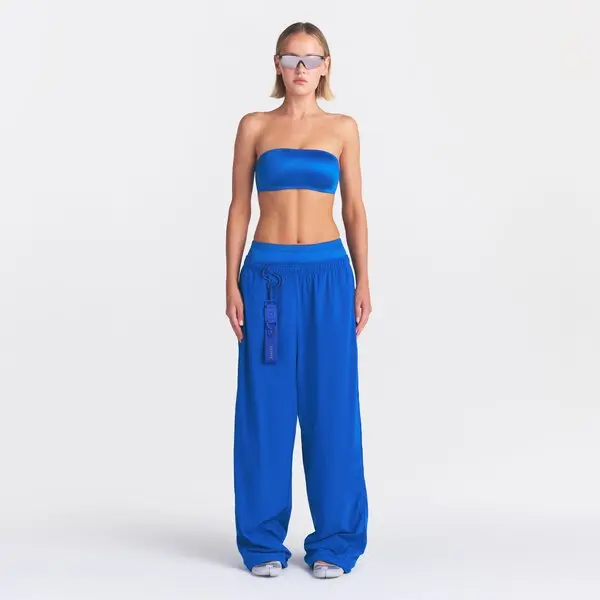 SKIMS Bandeau Bra | Blue | | Nike Satin Shine