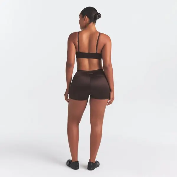 SKIMS Scoop Cami Top Bra | Deep Neutral | | Nike Satin Shine