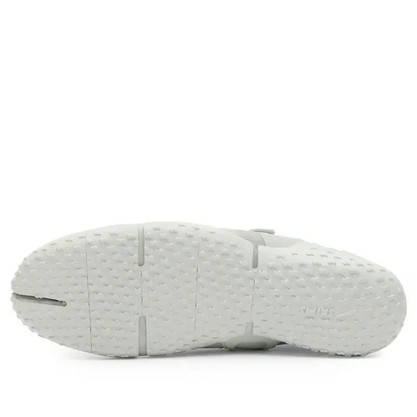 Nike X Skims Satin Rift Sneaker