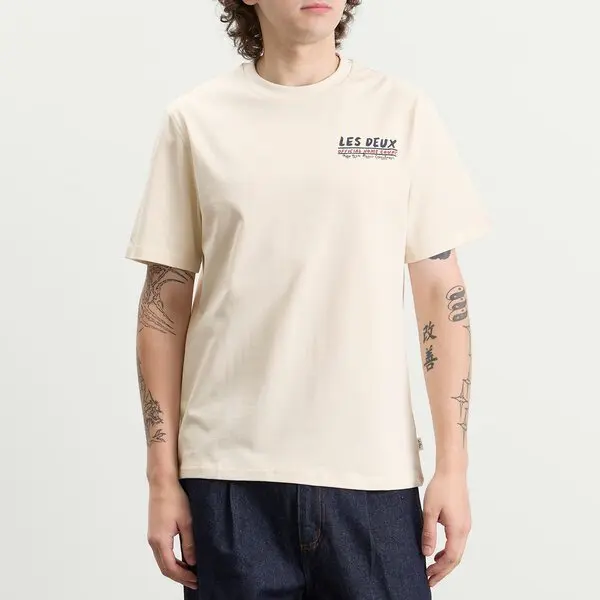 LES DEUX Record T-shirt