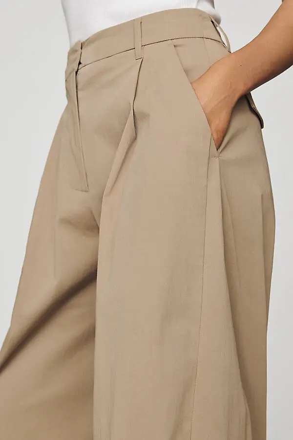 BAYSE Scout Pleated Wide-leg Trousers Pants