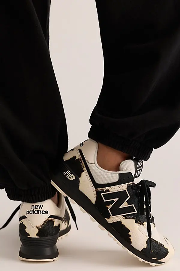 NEW BALANCE Animal-print 574 Sneakers - Black/linen