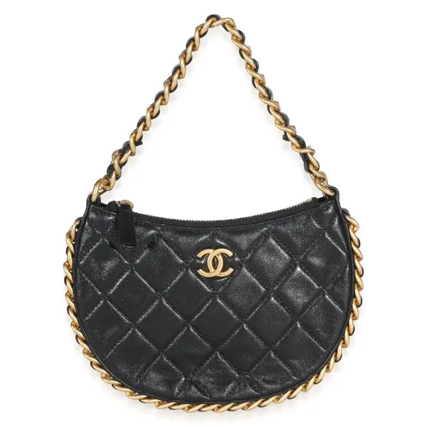 Chanel Shiny Quilted Lambskin Cc Chain Around Hobo - Black