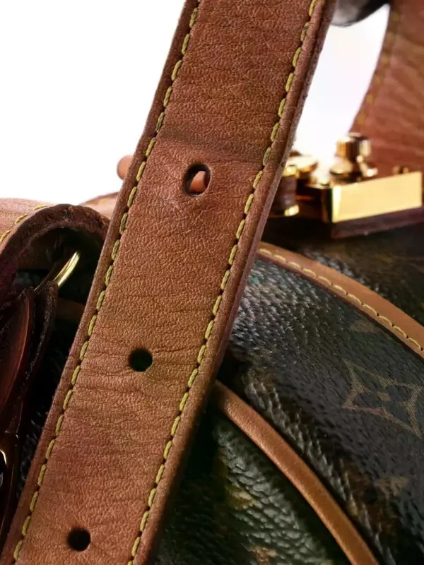 LOUIS VUITTON Petite Boite Chapeau Bag Monogram Canvas Crossbody Bag